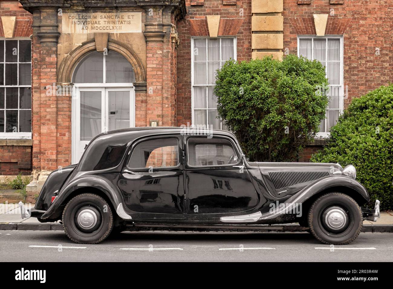 Classic french car hi-res stock photography and images - Alamy