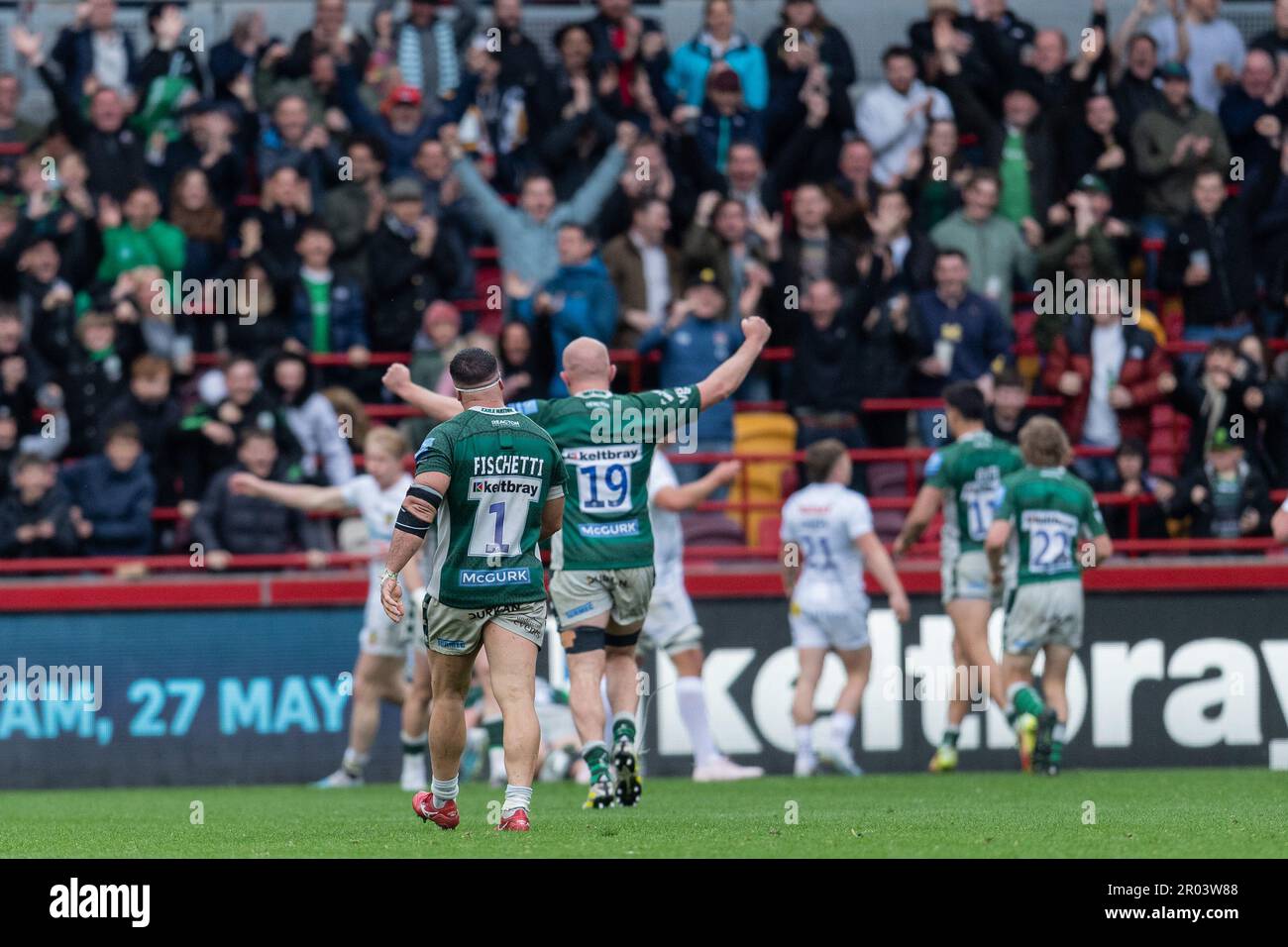 London Irish celebrate scoring their third try in the 17-14 victory ...
