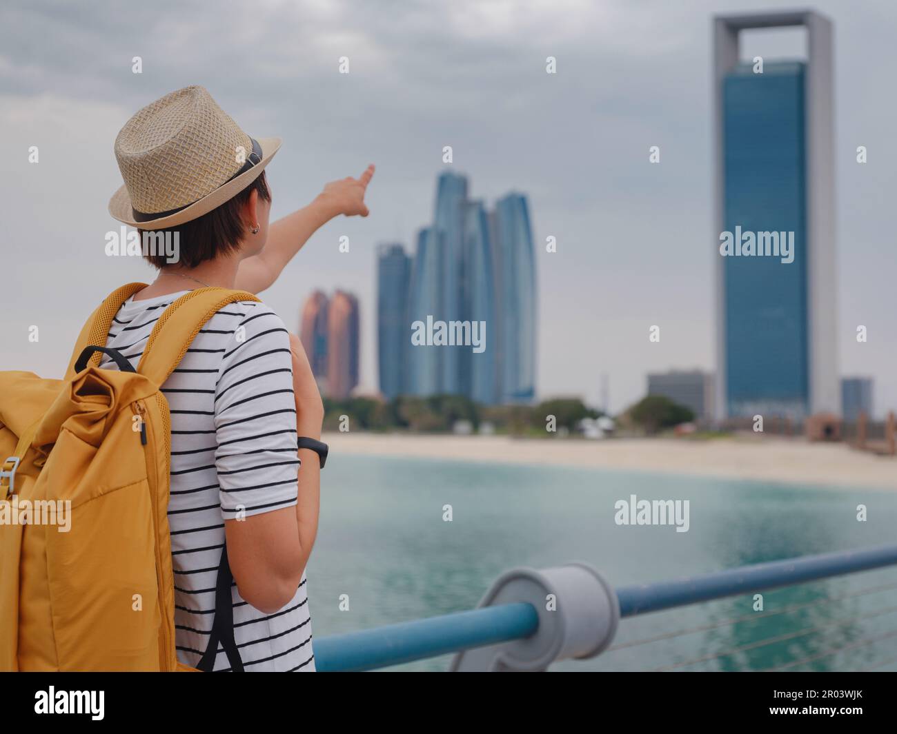 travel to the United Arab Emirates, Happy young asian female traveler ...