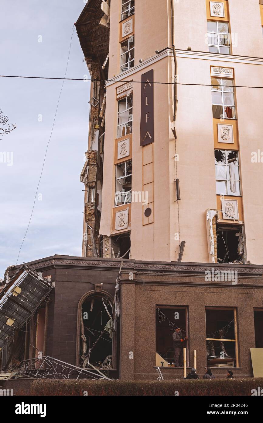 Destroyed building ukraine hi-res stock photography and images - Alamy