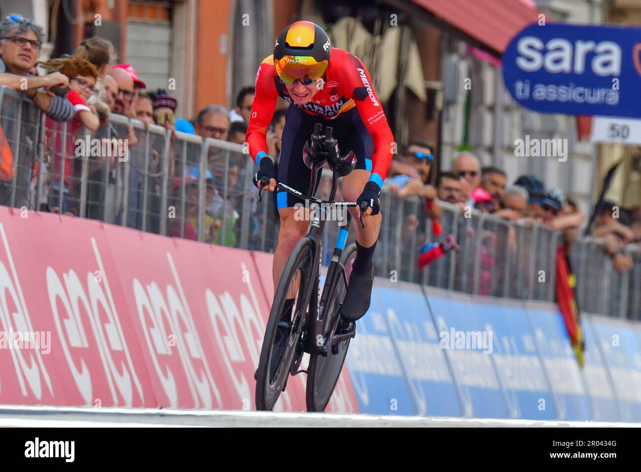 Bahrain victorius hi-res stock photography and images - Alamy