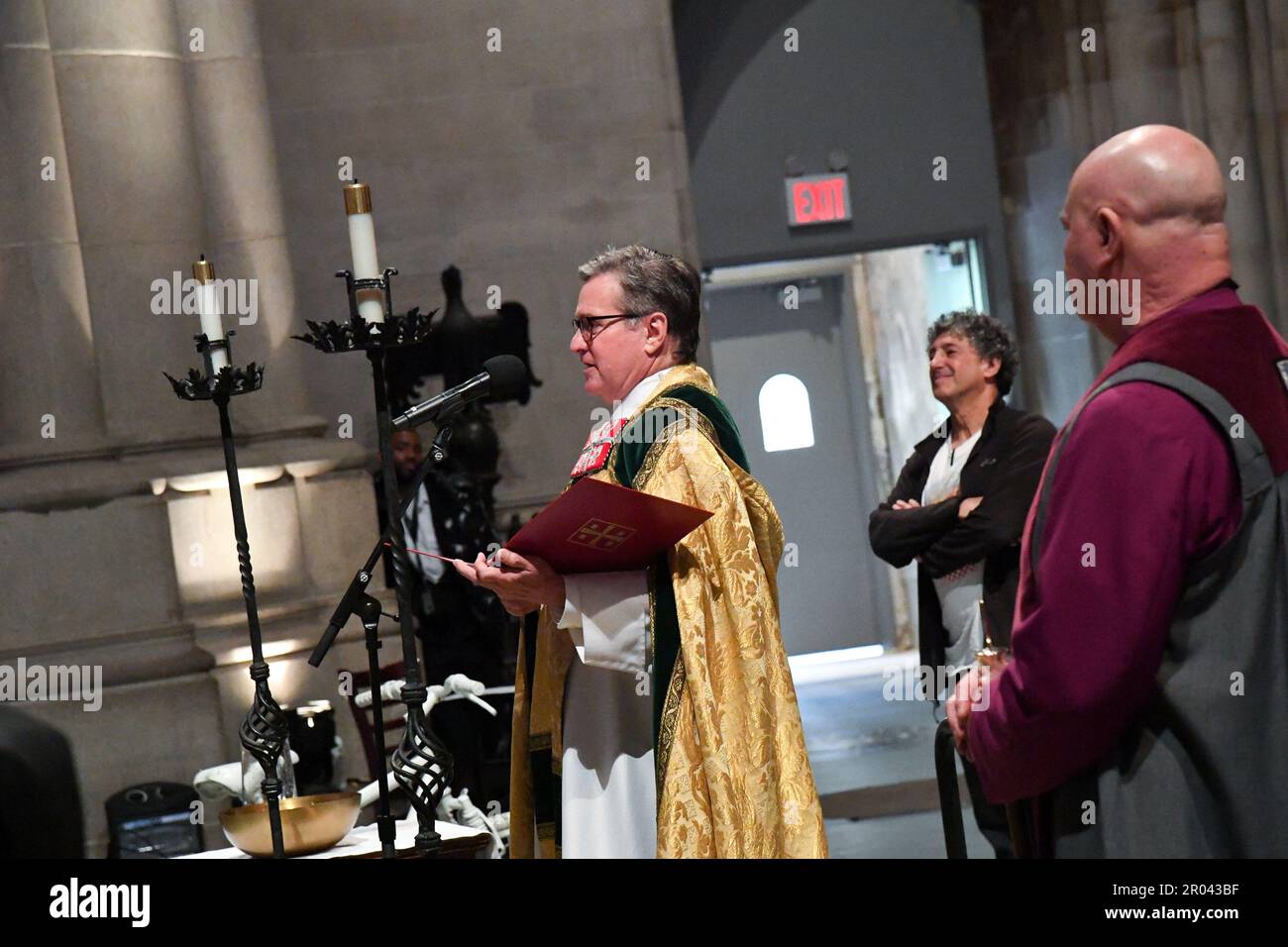 New York, USA. 06th May, 2023. The Very Reverend Patrick Malloy speaks ...