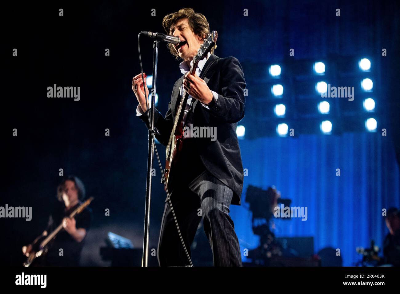 Alex turner singer arctic monkeys hi-res stock photography and images ...