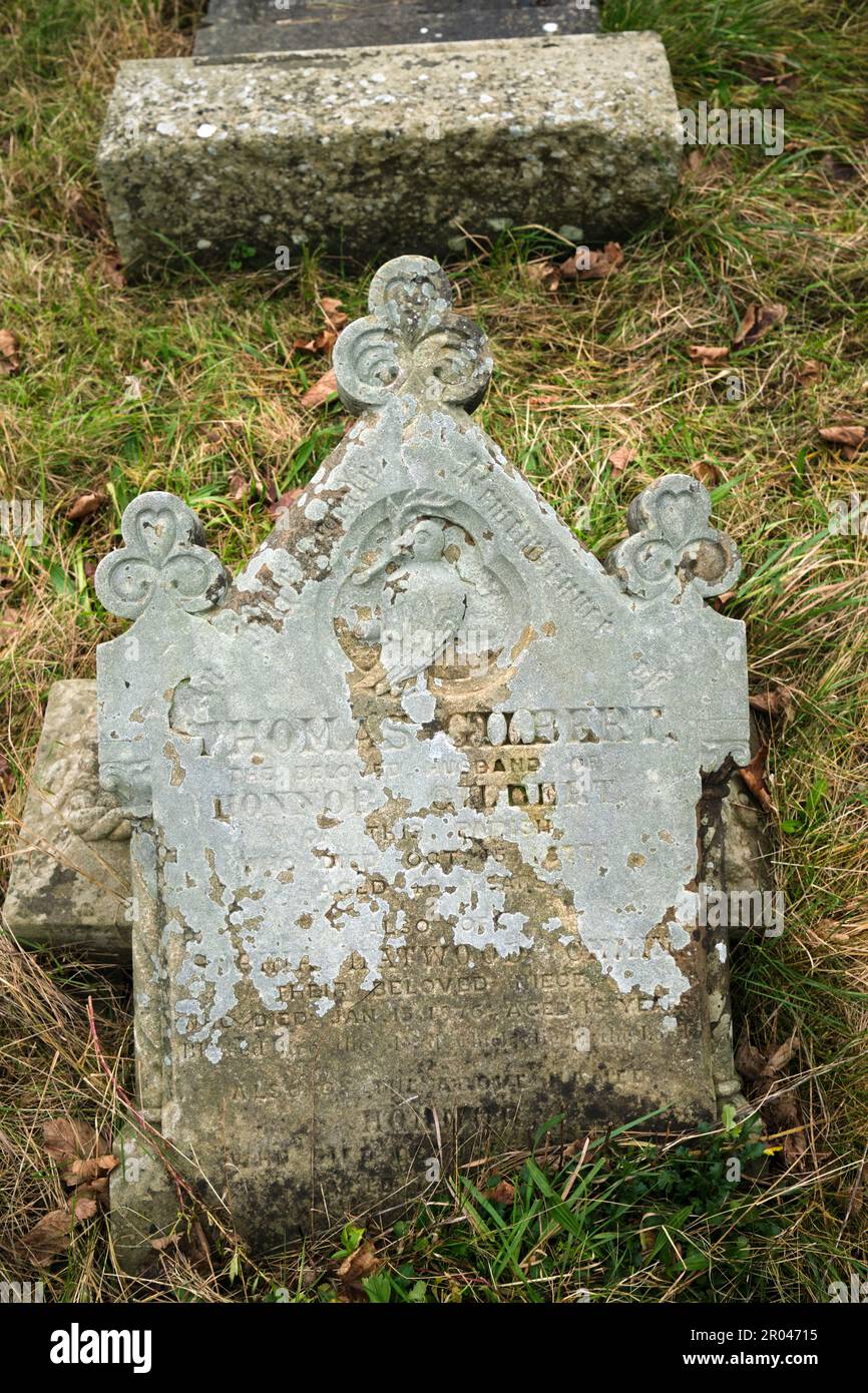 Welsh graveyard hi-res stock photography and images - Alamy