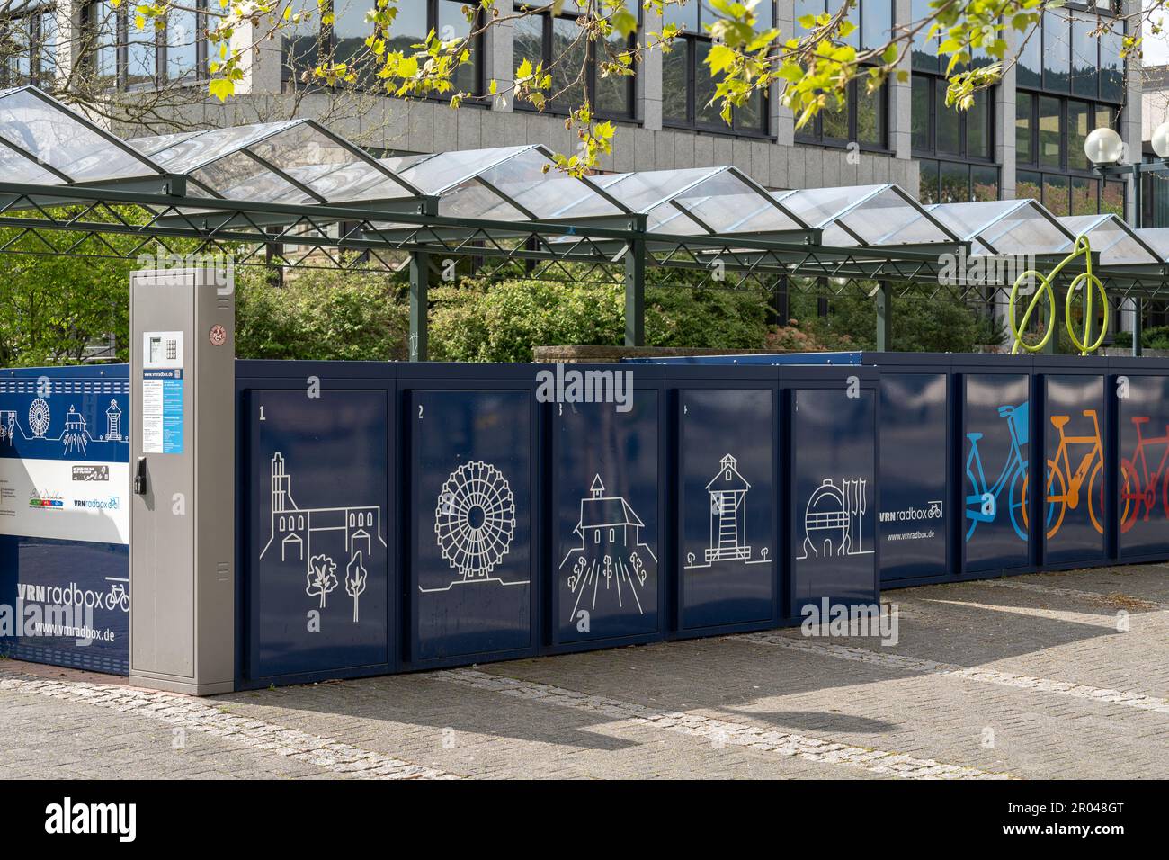 14 secure outdoor storage units for bicycles or e-bikes at the train ...