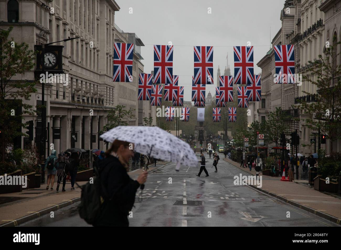 London, UK. 6th May 2023. Pouring rain on the day of the coronation of ...