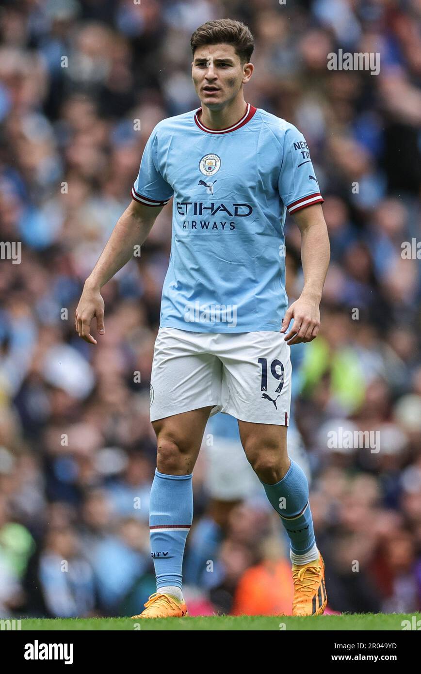 Julián Álvarez #19 of Manchester City during the Premier League match ...
