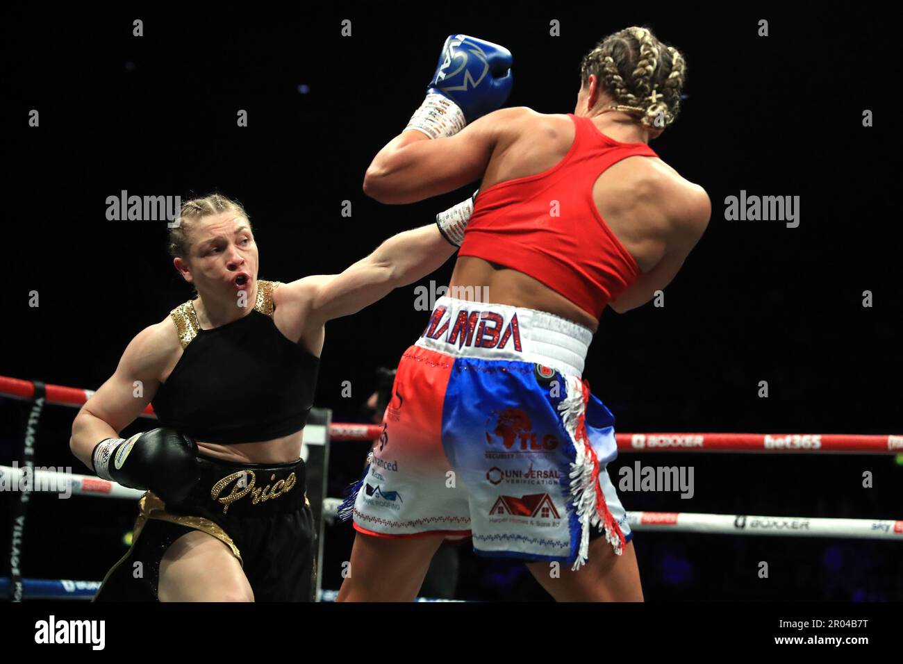 Lauren Price (left) strikes Kirstie Bavington in the Inaugural British ...