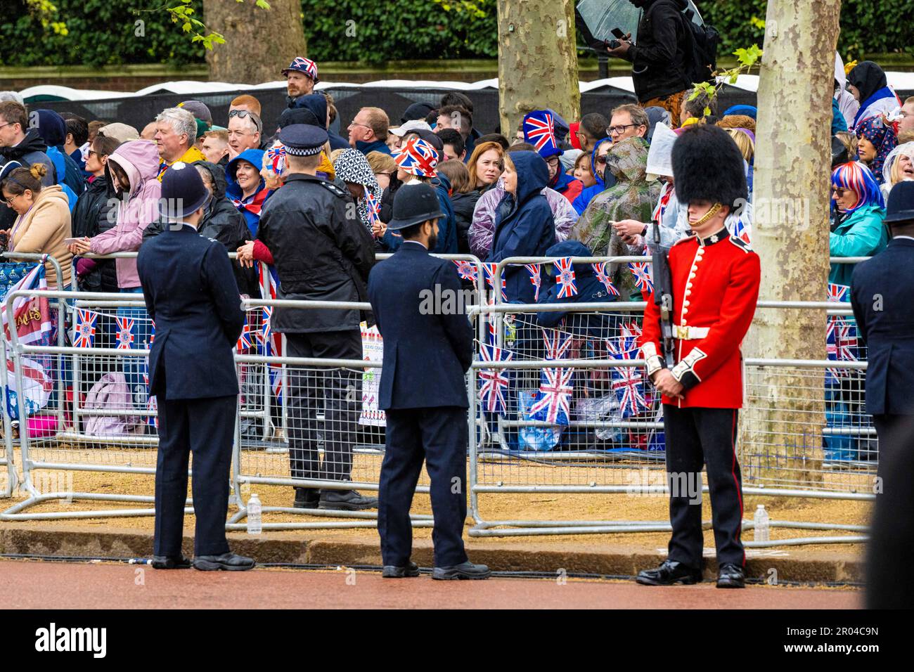 London, UK. 06th May, 2023. British Royal Guard during the procession from Buckingham Palace to ...
