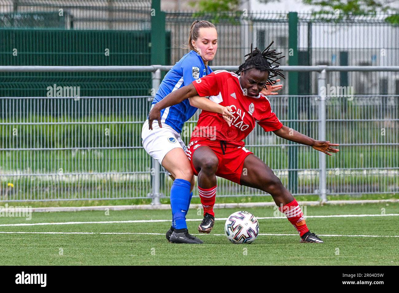 Marith De Bondt (26) of Genk and Welma Fon (22) of Standard pictured ...