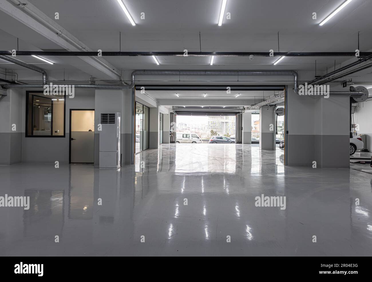 Automotive workshop, service station. New car repair center. Interior ...