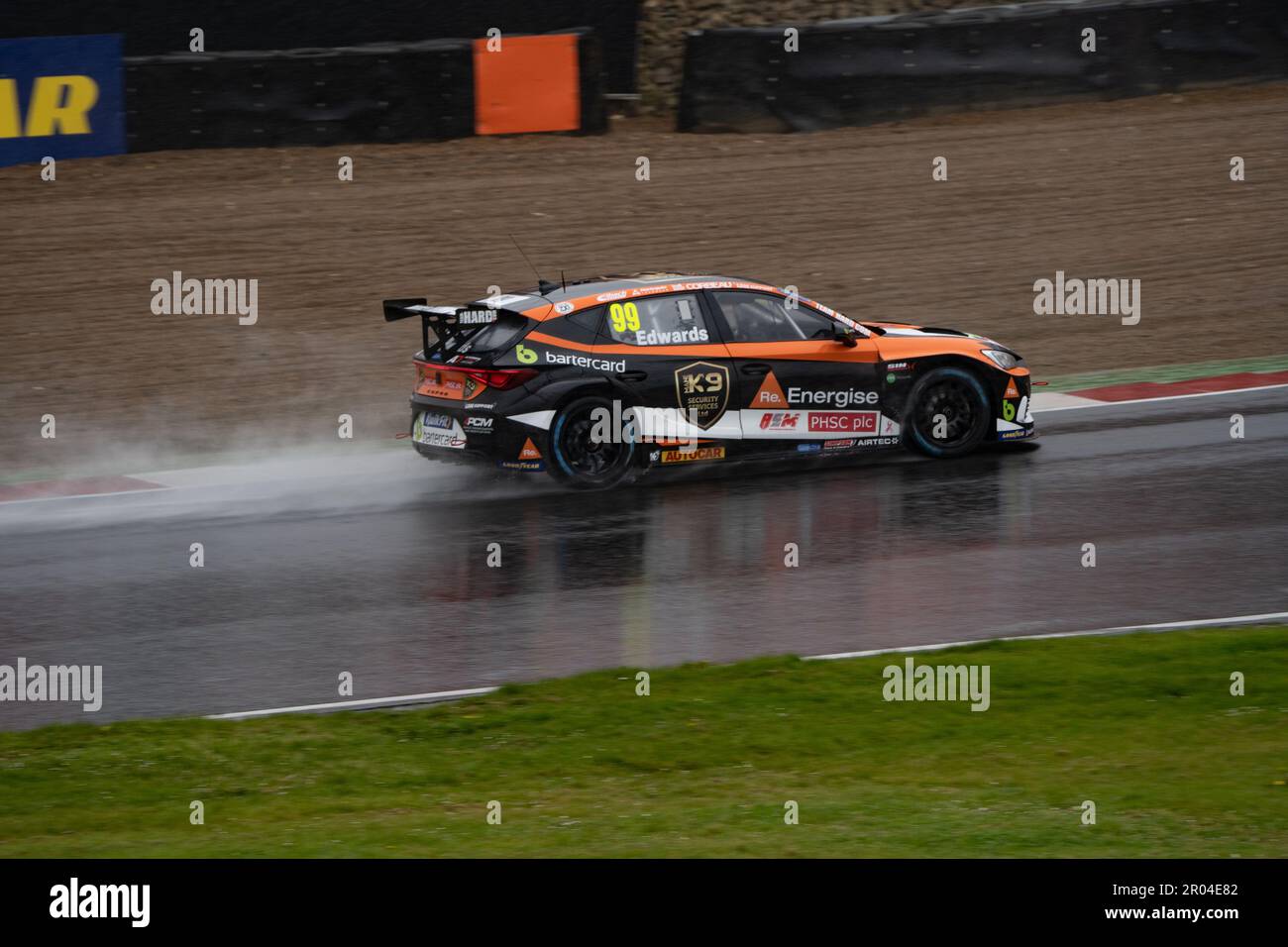 Longfield, UK. 06th May, 2023. Qualifying during the British Touring ...