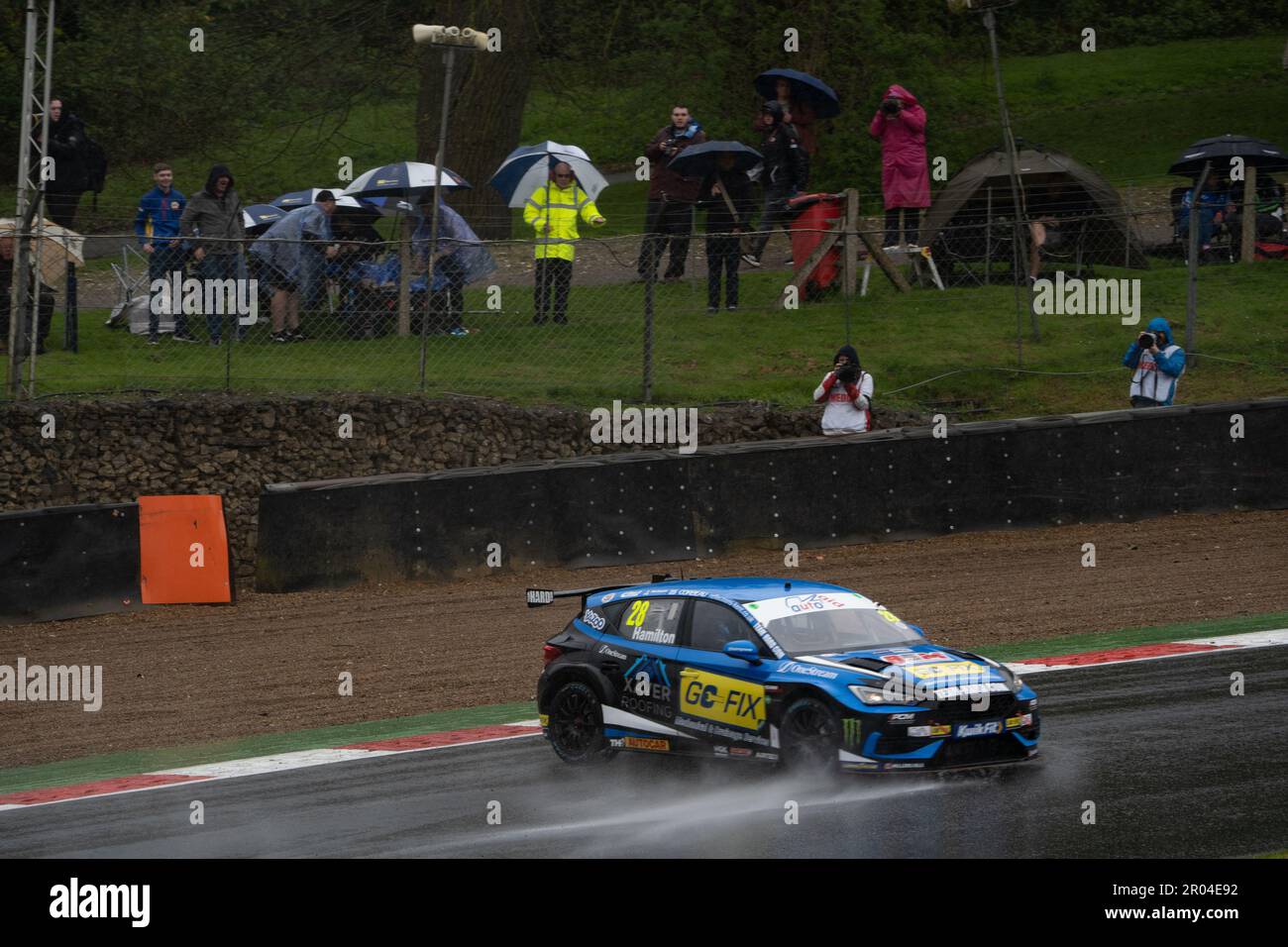 Longfield, UK. 06th May, 2023. Qualifying during the British Touring ...