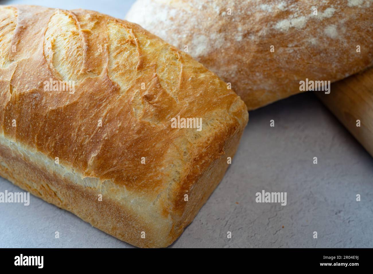 Savour the taste of freshly baked bread with this artisanal white ...