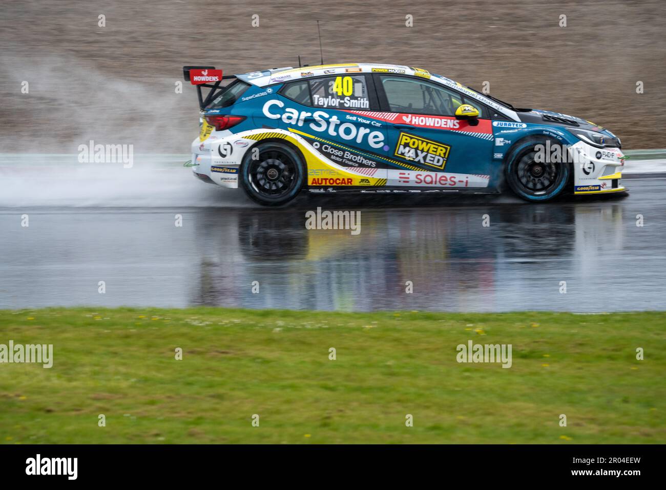 Longfield, UK. 06th May, 2023. Qualifying during the British Touring ...