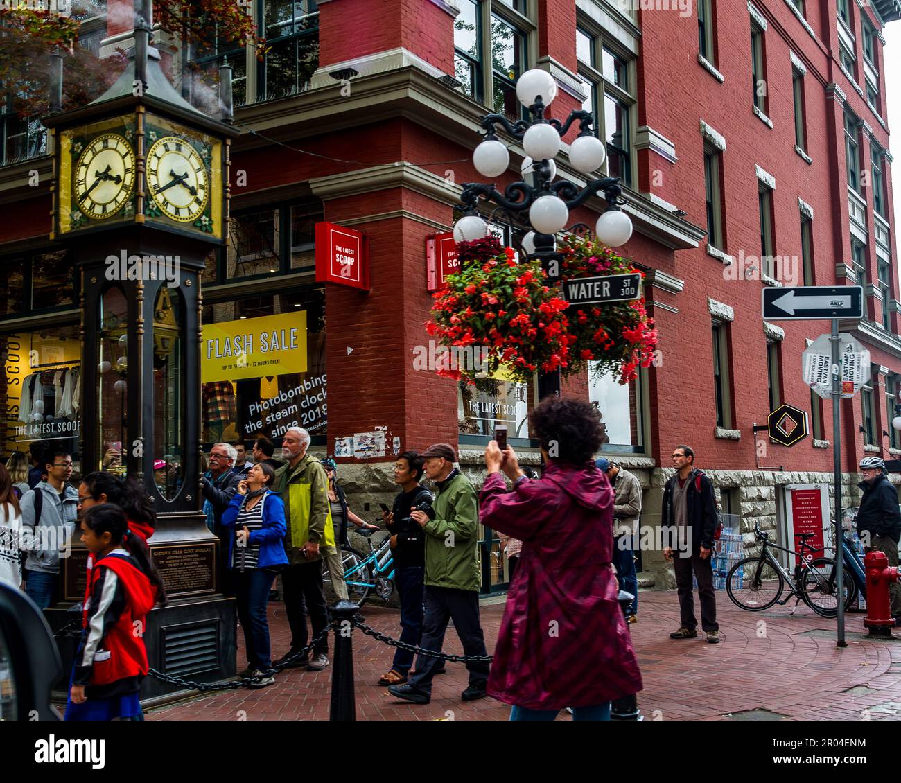 The Steam powered Clock in Gastown in Vancouver British Columbia Canada ...