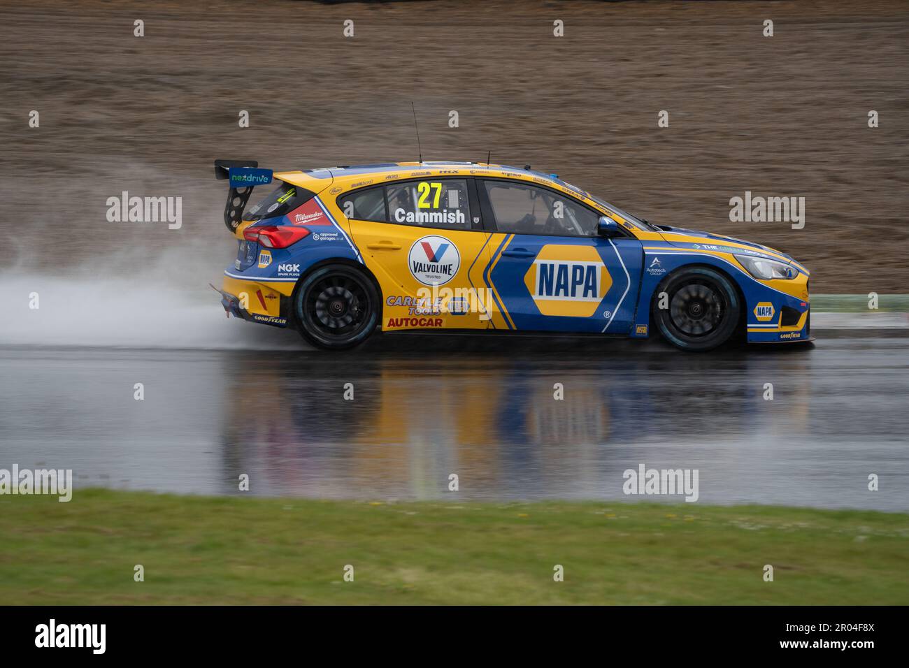 Longfield, UK. 06th May, 2023. Qualifying during the British Touring ...