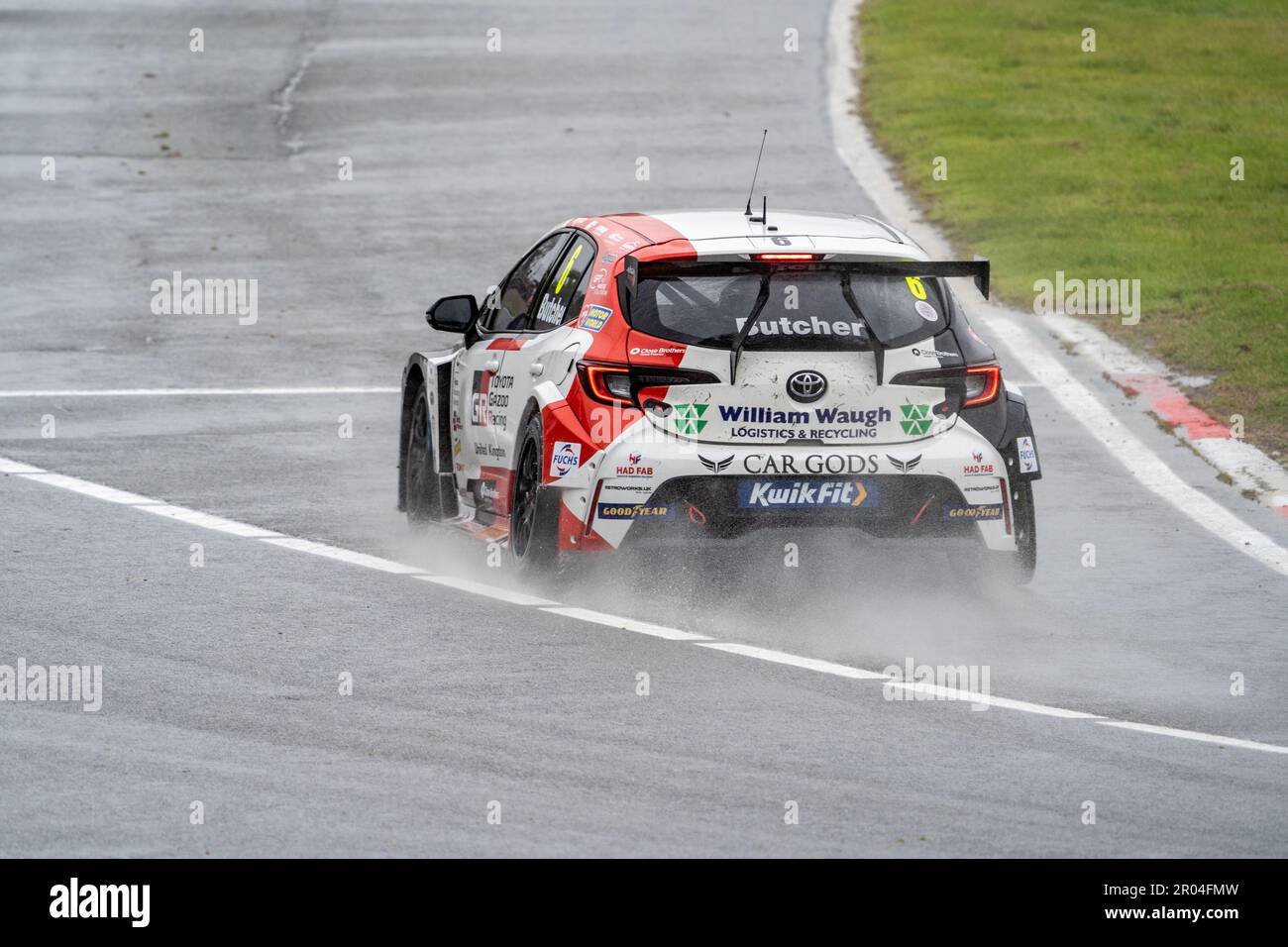 Longfield, UK. 06th May, 2023. Qualifying during the British Touring ...