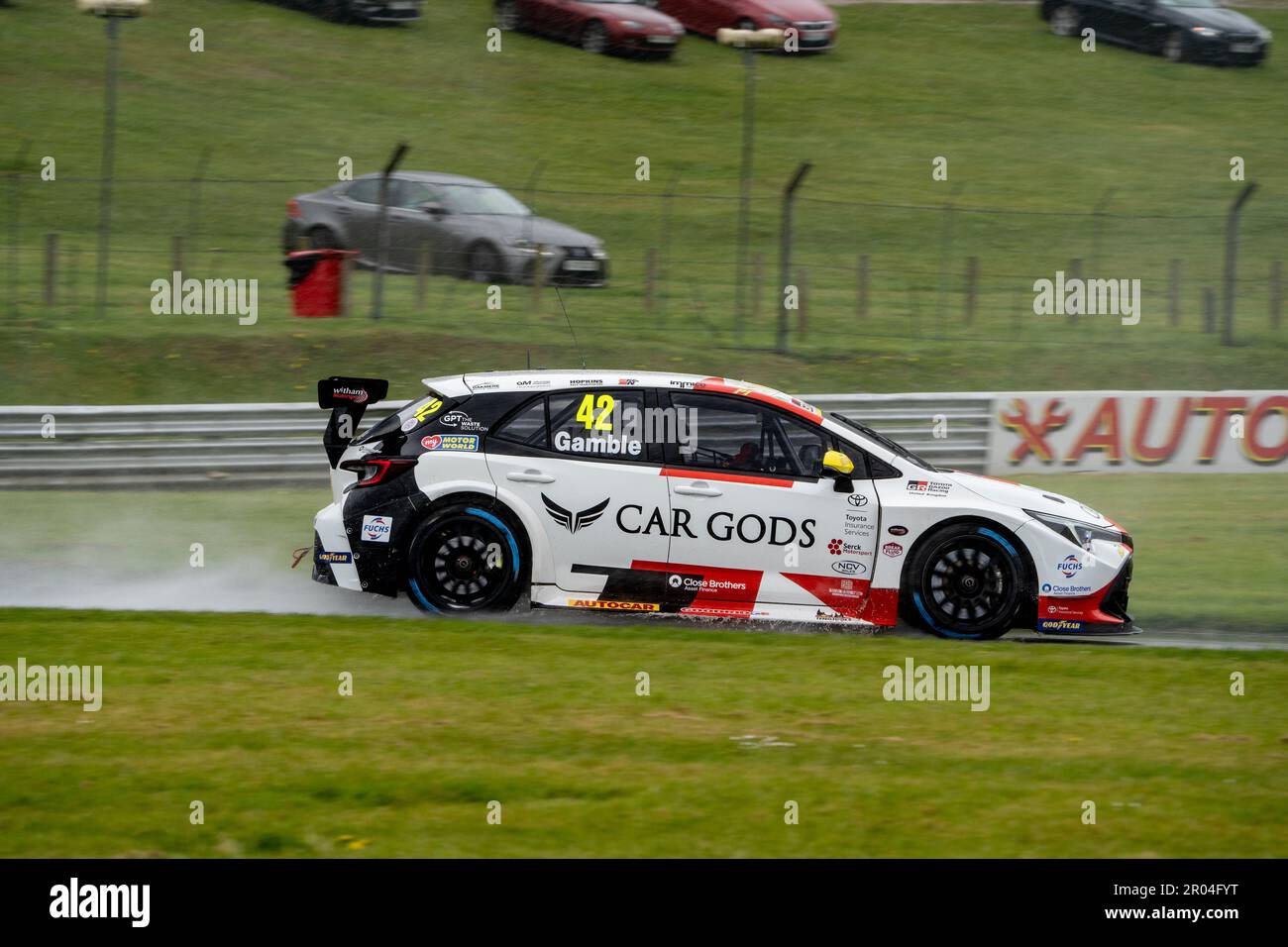 Longfield, UK. 06th May, 2023. Qualifying during the British Touring ...
