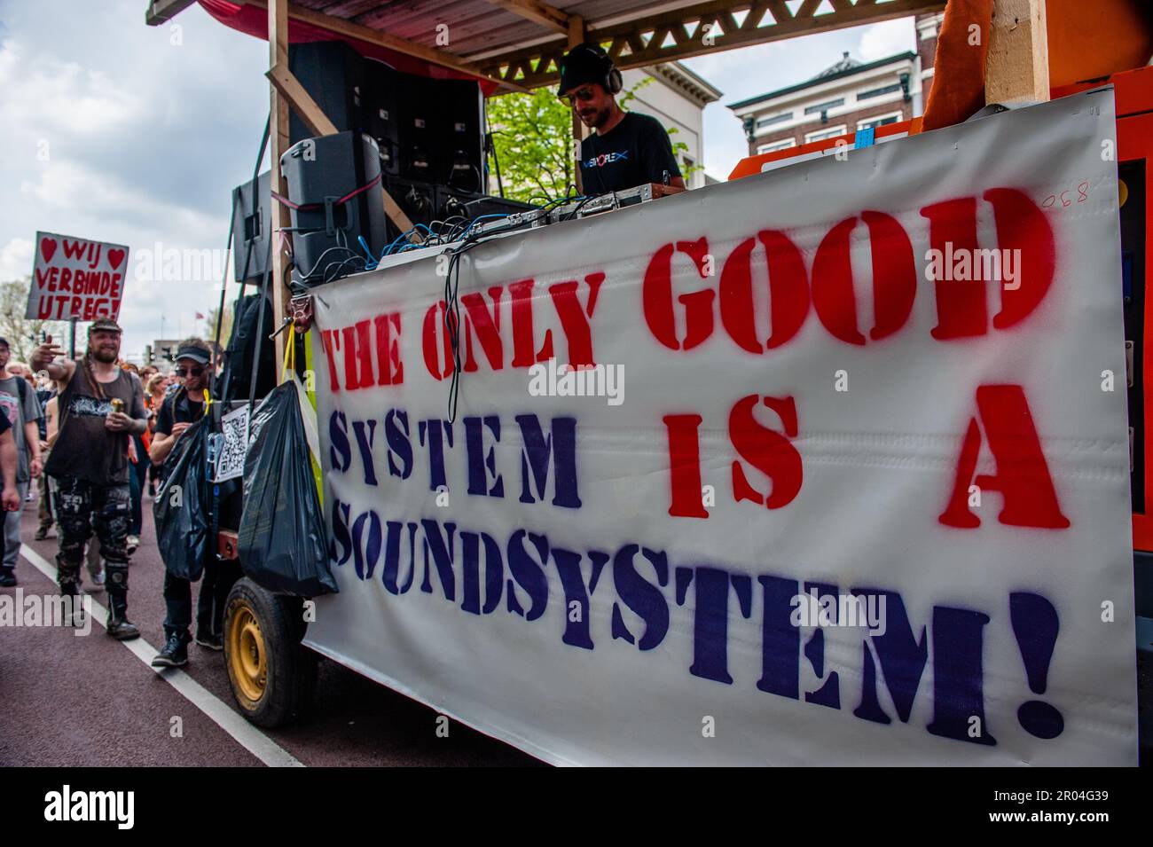 Sound system truck hi-res stock photography and images - Alamy
