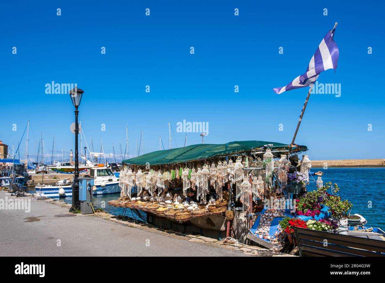 Souvenir shells hi-res stock photography and images - Alamy