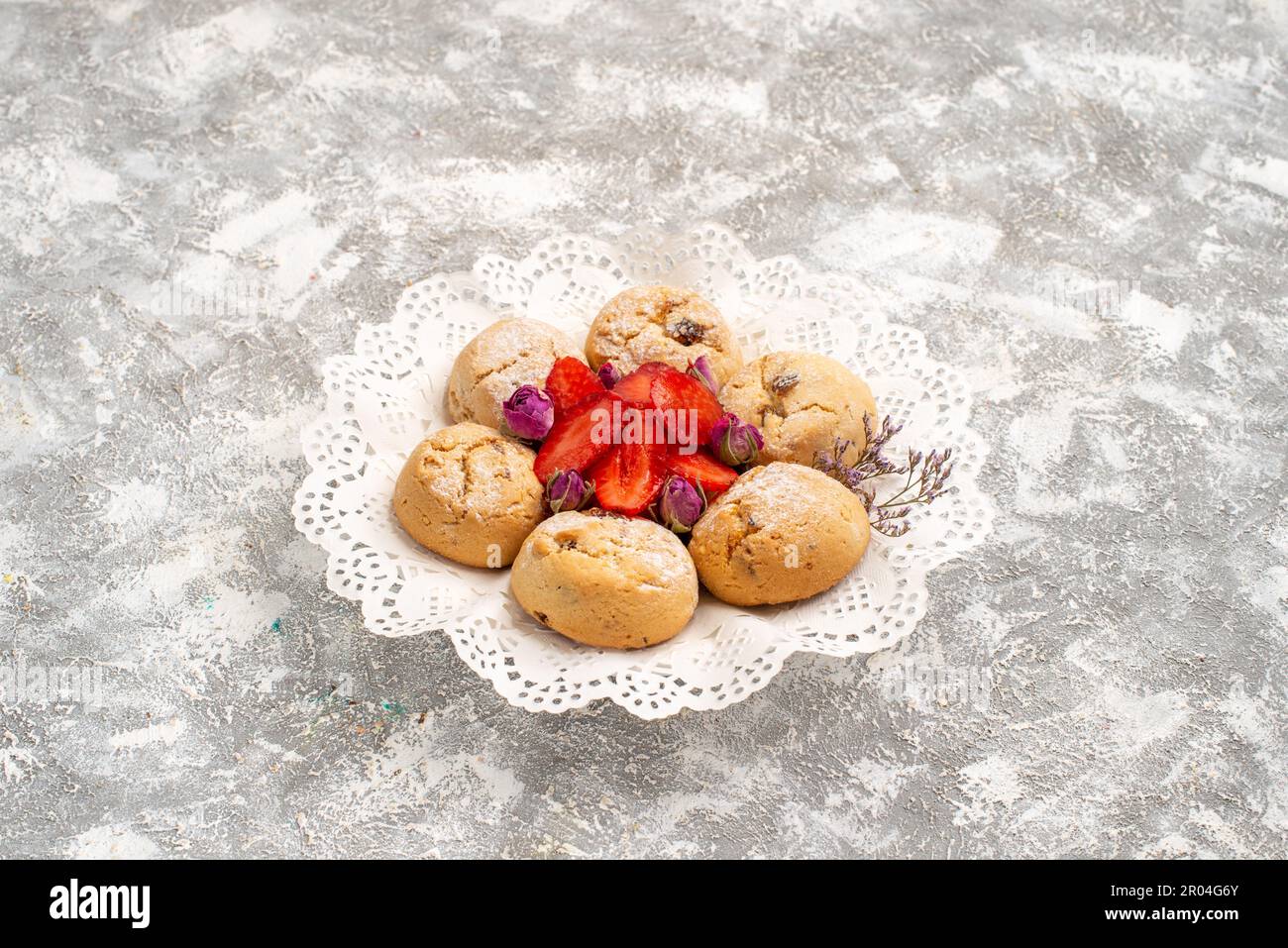 front view delicious sand cookies with fresh strawberries on white ...