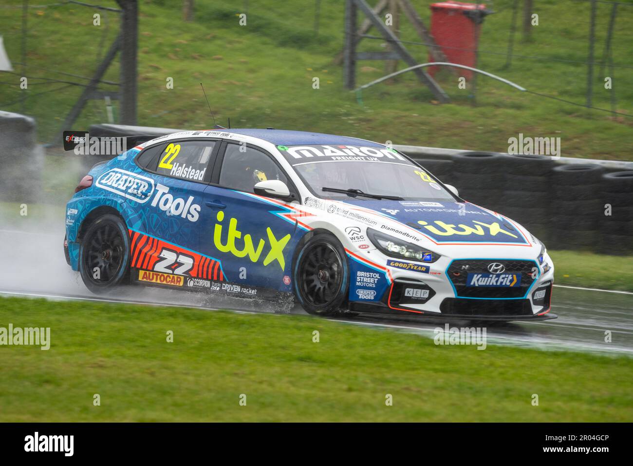 Longfield, UK. 06th May, 2023. Qualifying during the British Touring ...