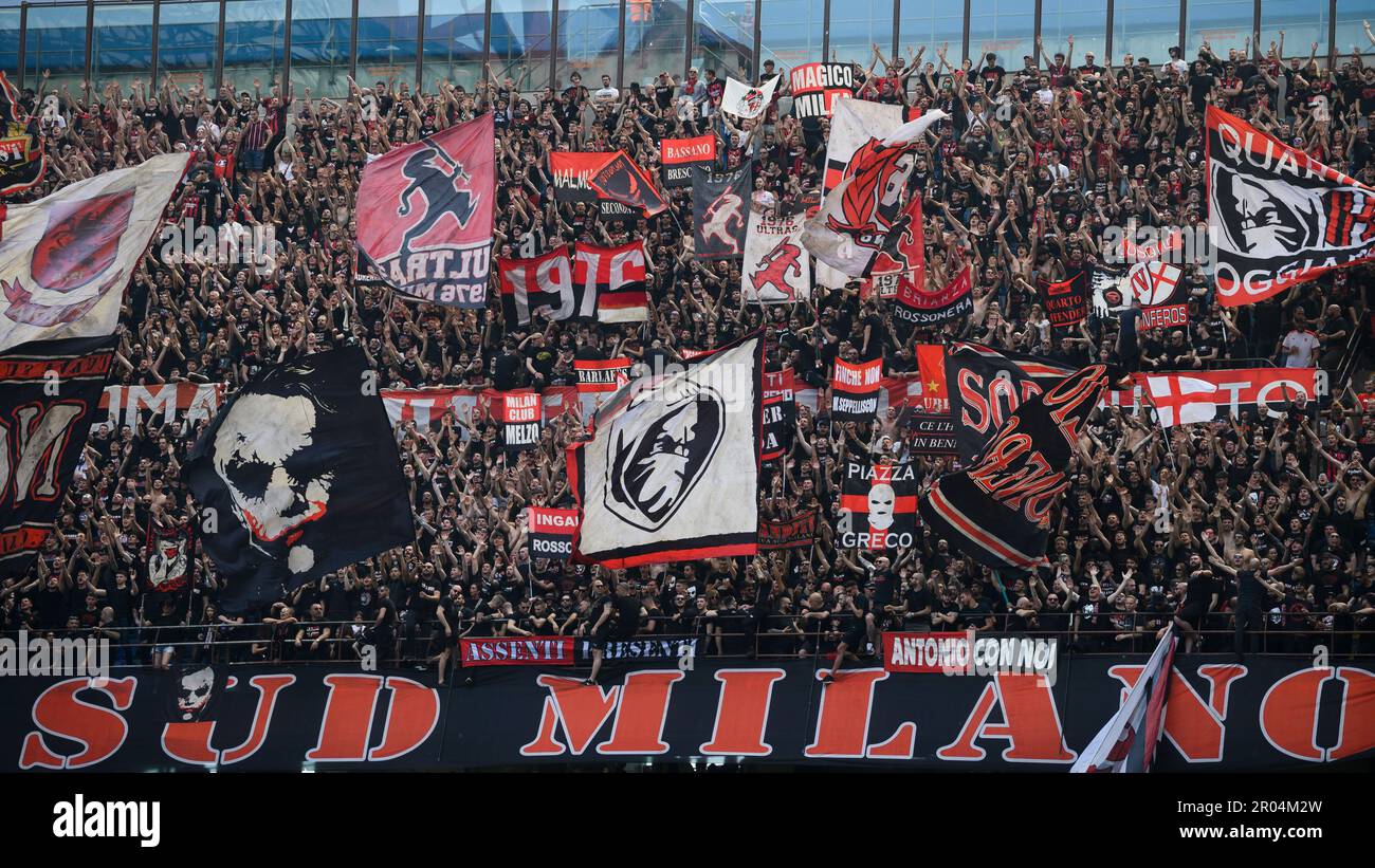 Curva fans ac milan hi-res stock photography and images - Alamy