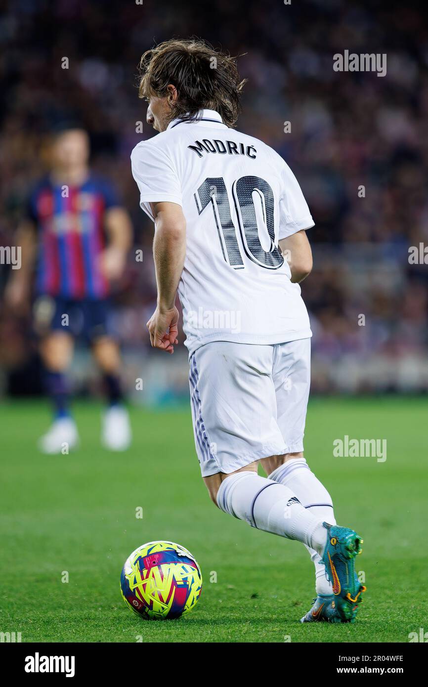 BARCELONA - MAR 19: Luka Modric in action during the LaLiga match ...