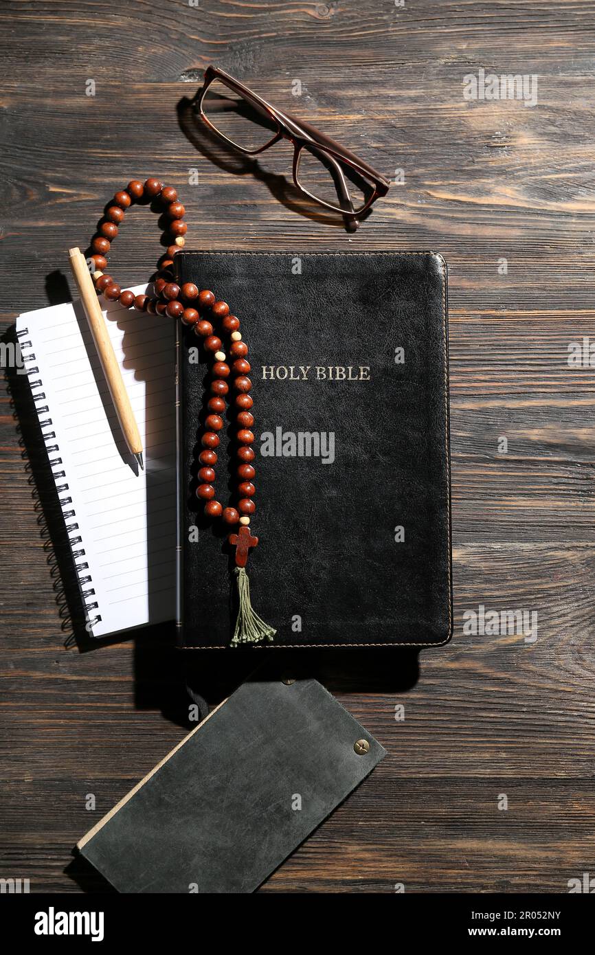 Bible notebooks hi-res stock photography and images - Alamy