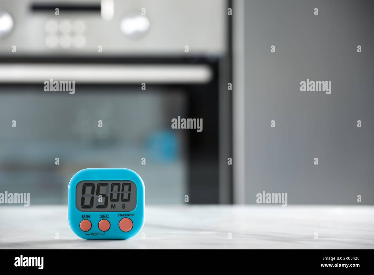 Digital kitchen timer on hi-res stock photography and images - Alamy