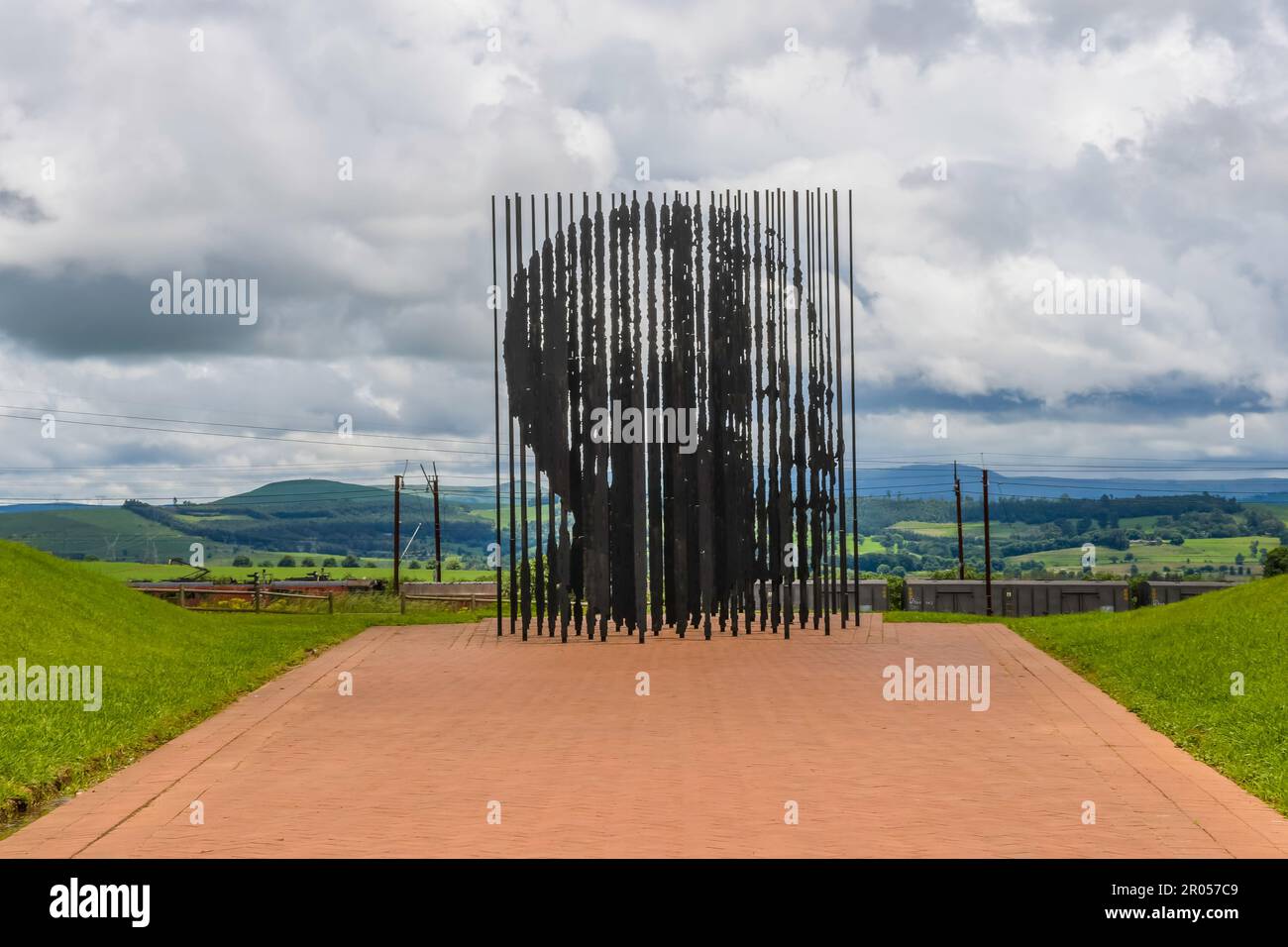 Nelson Mandela capture site , steel statue in Howick midlands KwaZulu ...