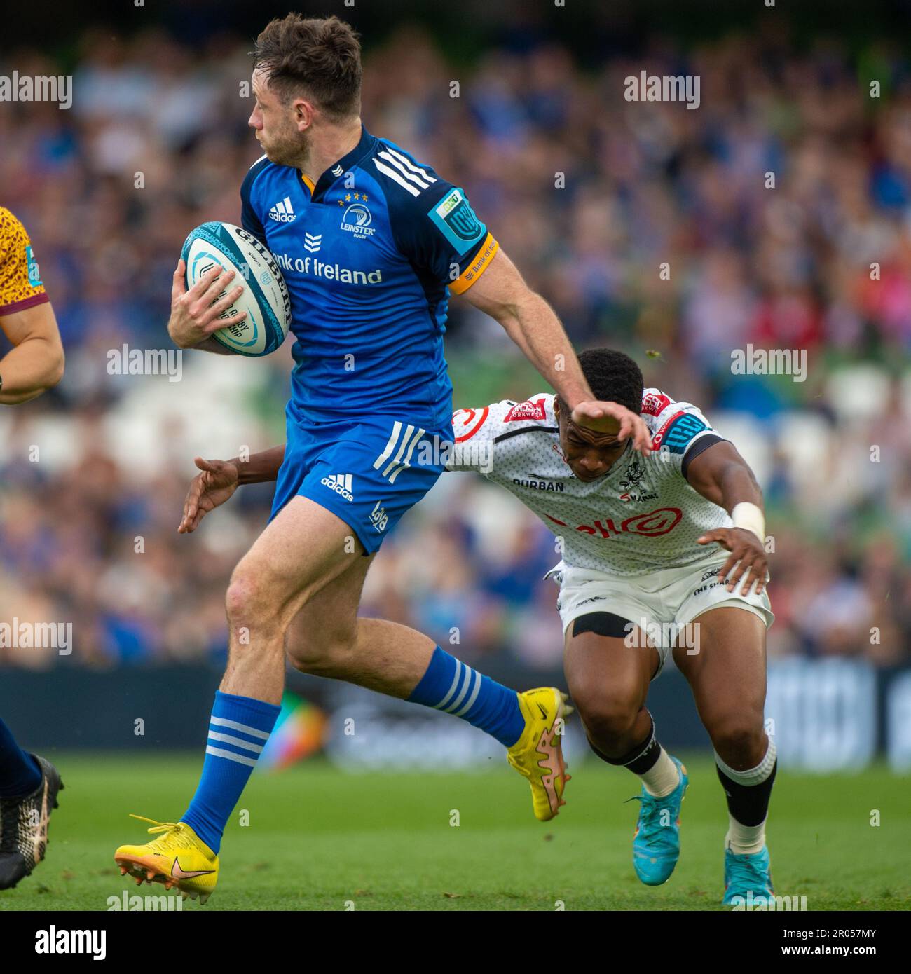 Dublin, Ireland. 06th May, 2023. Hugo Keenan of Leinster runs with the ...