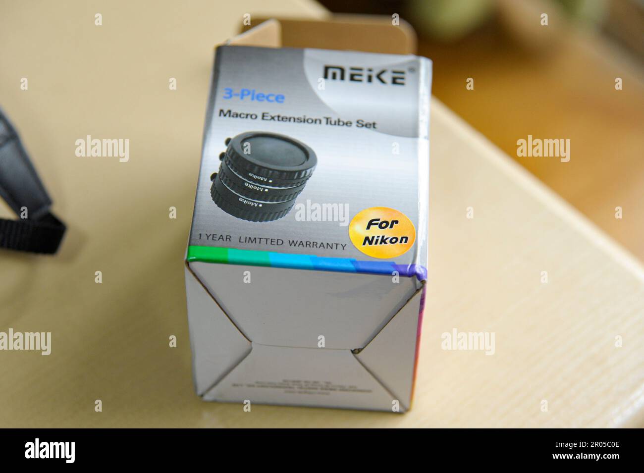 Fuji-shi, Shizuoka-ken, Japan - October 27, 2019: MEIKE Macro Extension ...