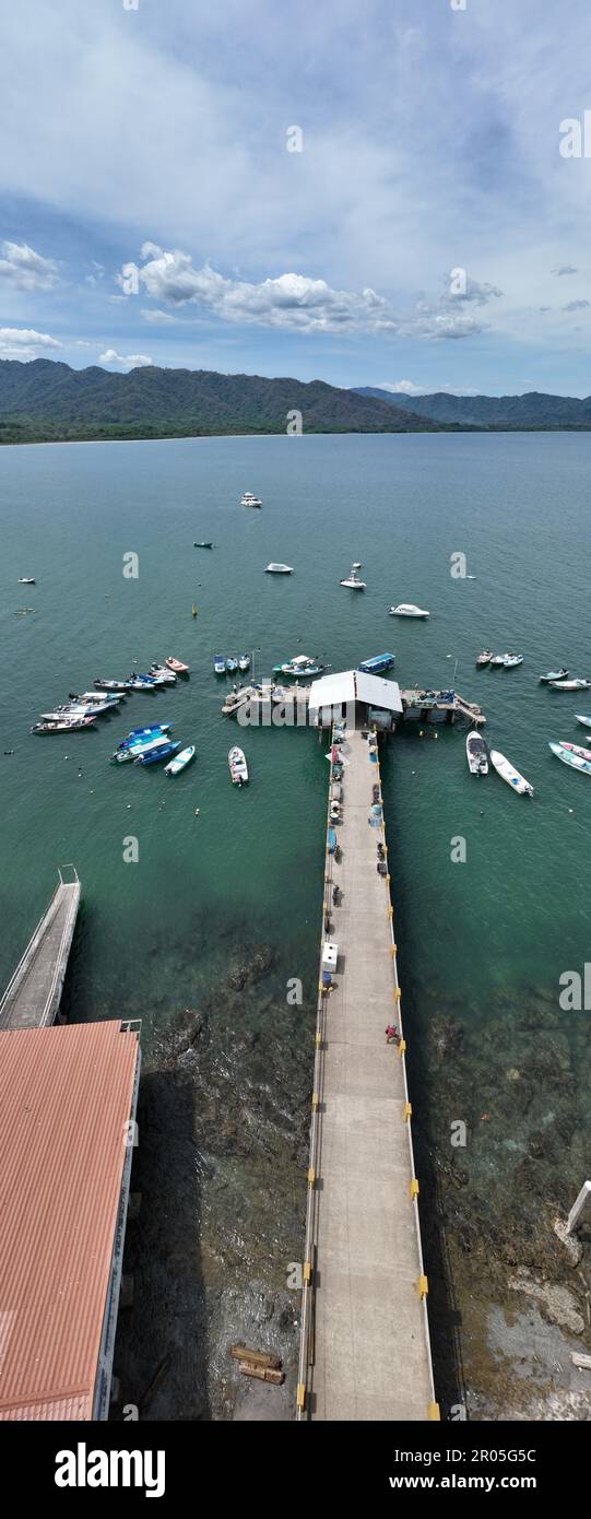 Tambor pier hi-res stock photography and images - Alamy