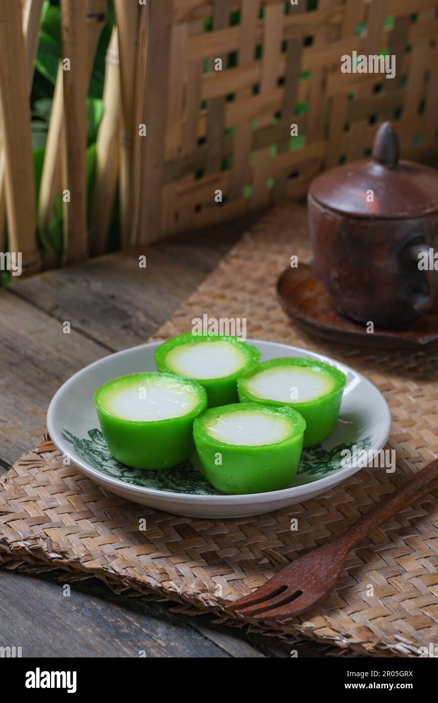 Malaysia's popular sweet dessert Kuih Nona Manis Stock Photo - Alamy