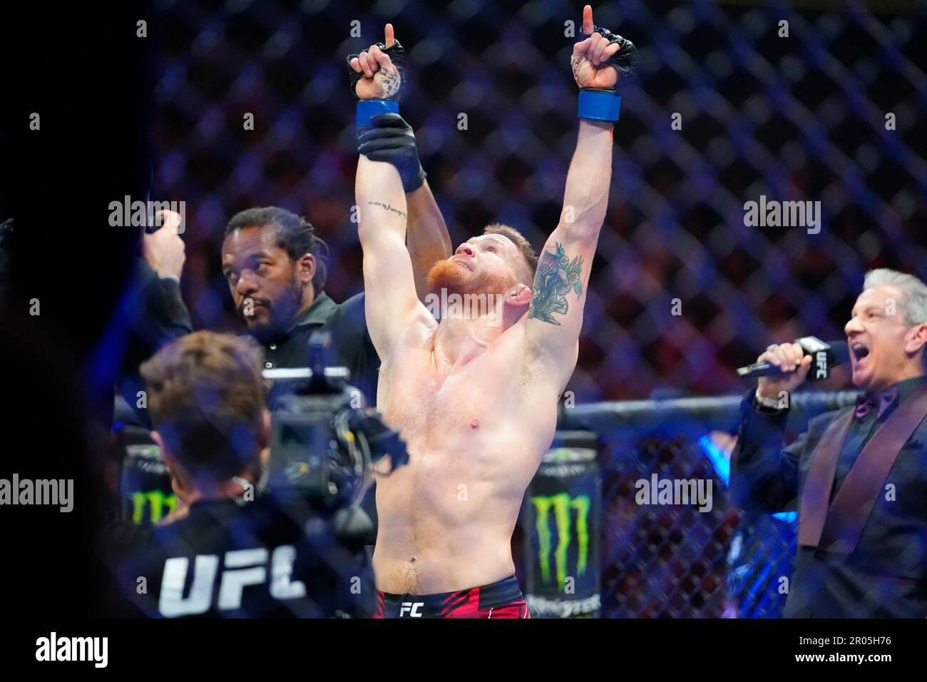 Drew dober hi-res stock photography and images - Alamy