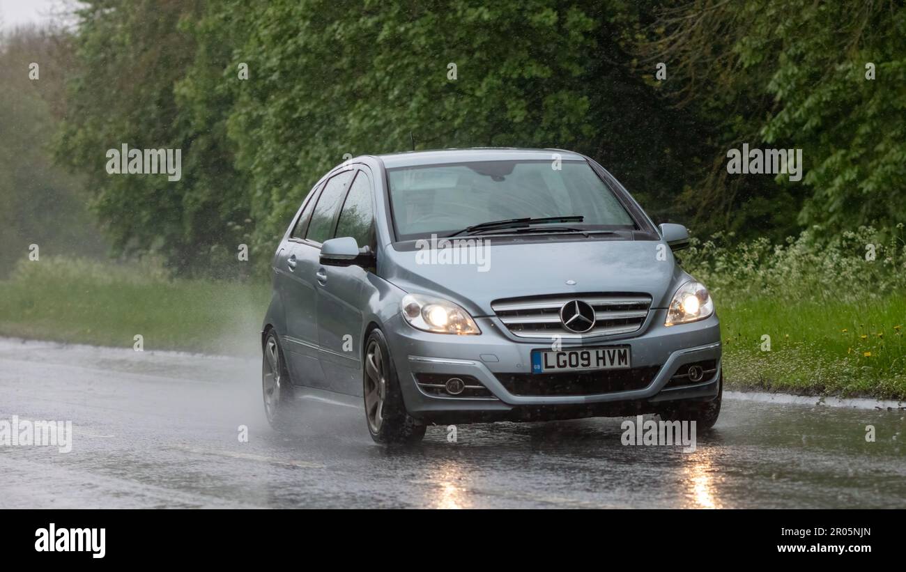 Stony Stratford,Bucks,UK - May 6th 2023. 2009 blue MERCEDES-BENZ B ...