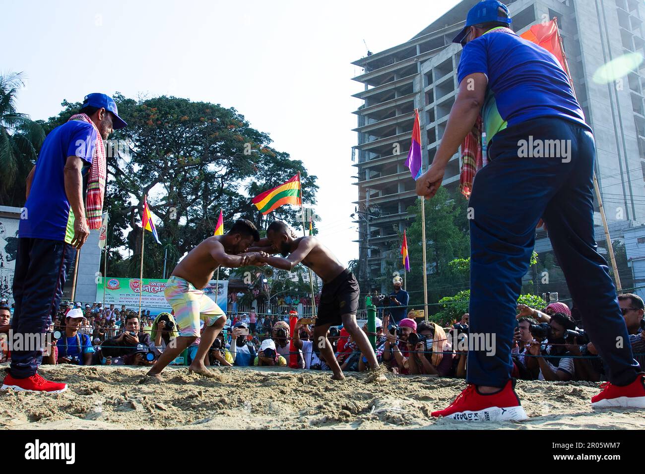 Pic of model of bangladesh hi-res stock photography and images - Alamy