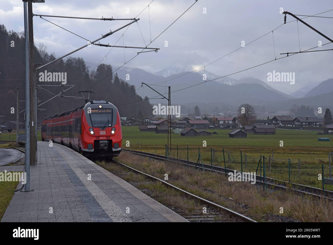 A Deutsche Bahn train arrives at Garmisch-Partenkirchen Hausberg ...