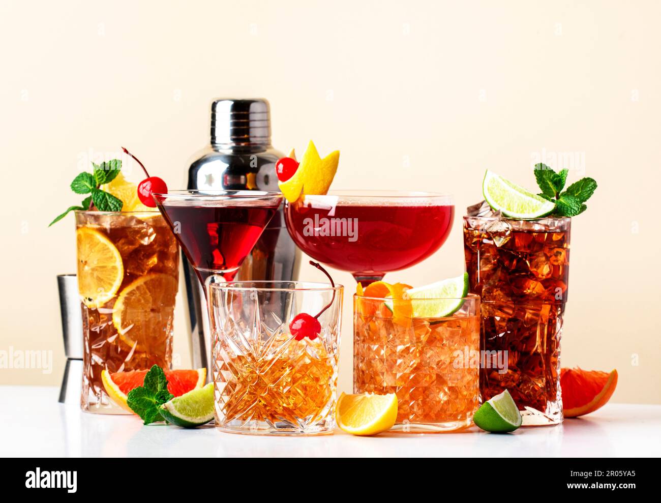 Summer cocktail drinks set: rum cola, long island ice tea, manhattan ...
