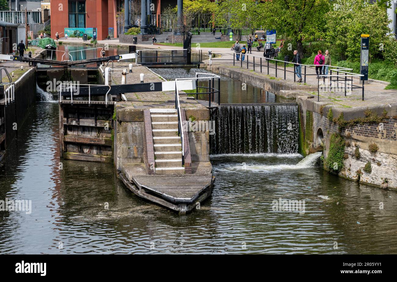 London. UK- 05.04.2023. The St Pancras Lock on Regent's Canal in King's ...
