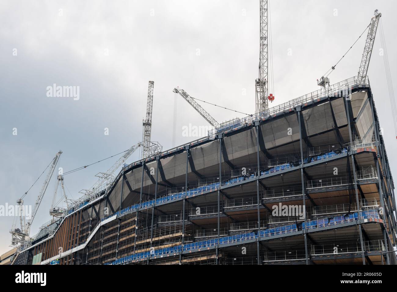 London. UK- 05.04.2023. The 'Landscraper' under construction in King's ...