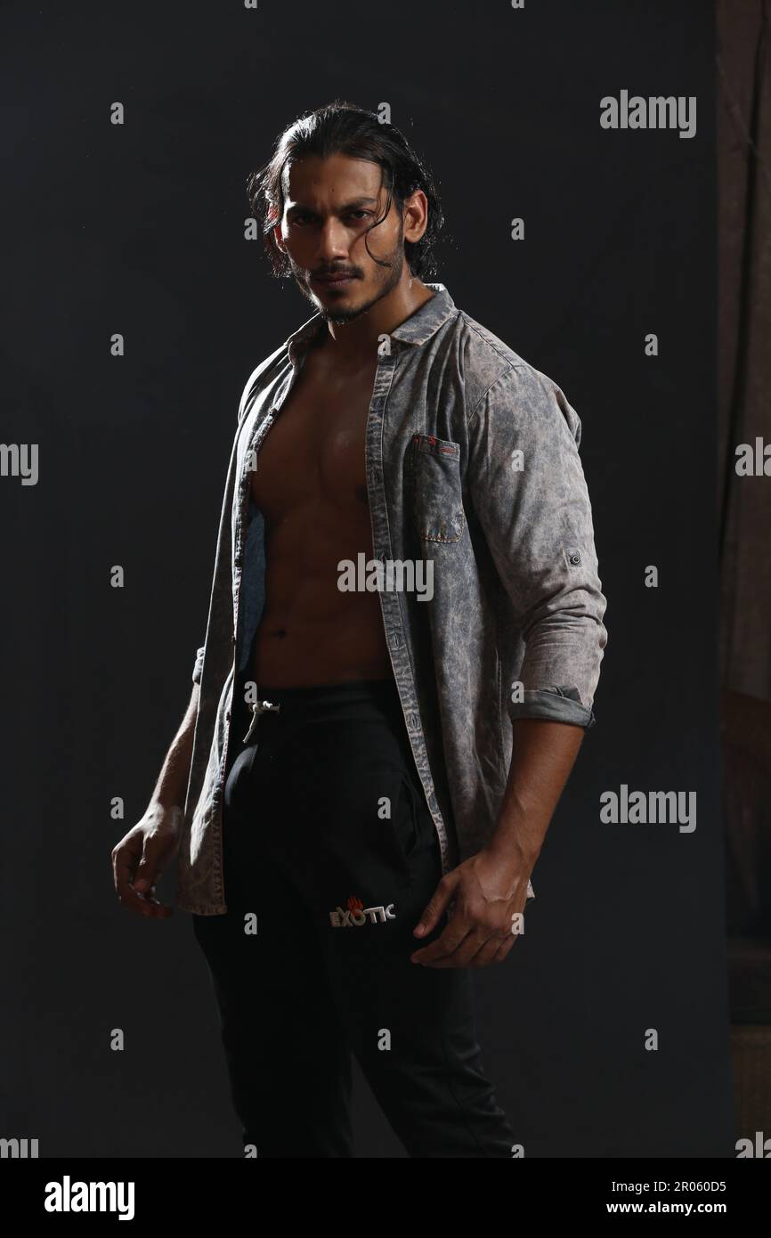 The male figure mid hi-res stock photography and images - Alamy