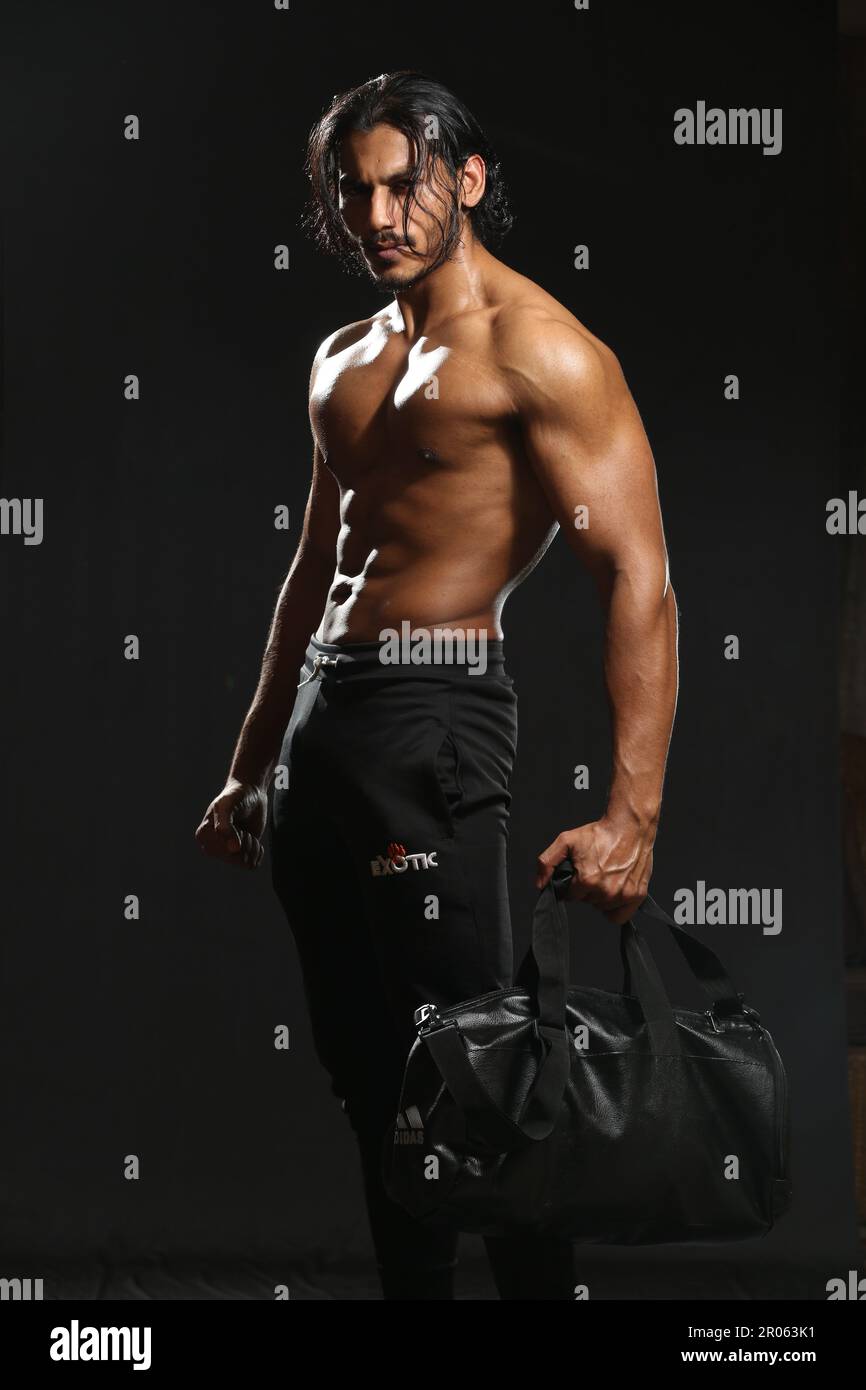 Good muscular hi-res stock photography and images - Alamy