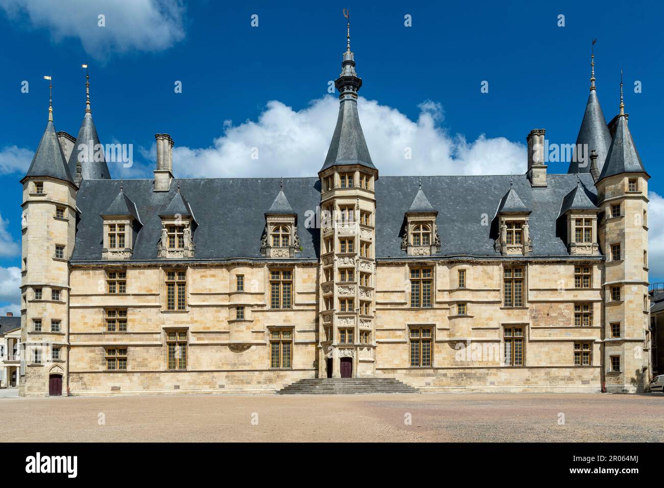 Nevers. The ducal palace was the home of the lords of the Nièvre region ...