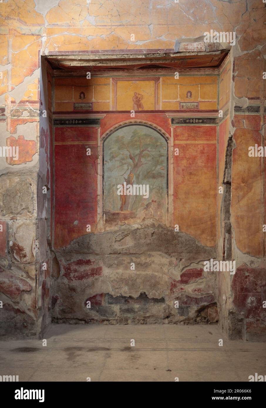 Excavations of oplontis hi-res stock photography and images - Alamy