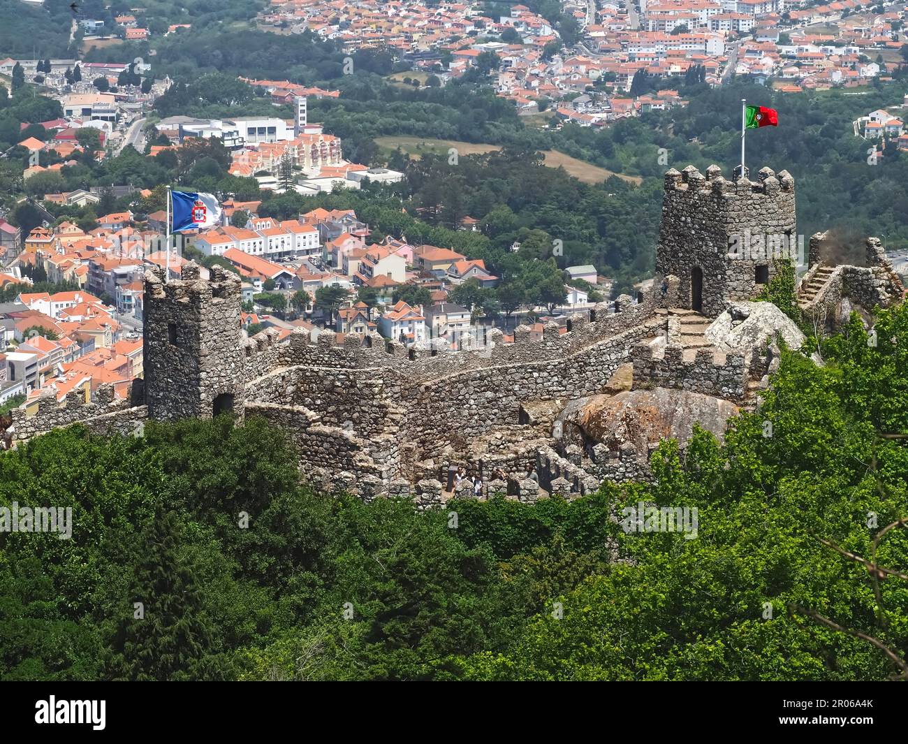 Moorish castle sintra portugal visit hi-res stock photography and ...