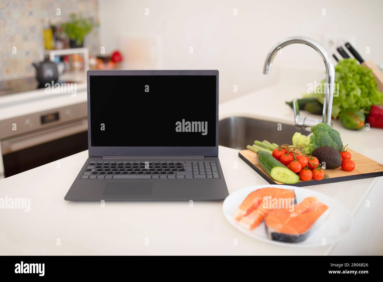 Digital culinary tools hi-res stock photography and images - Alamy