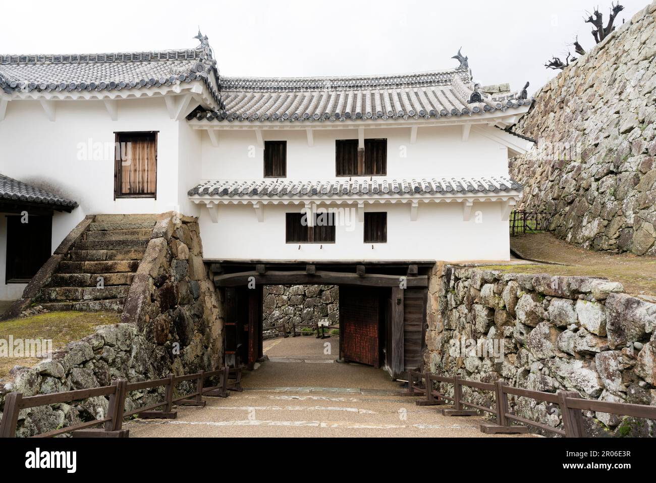 Inner gate of Himeji Castle in Hyogo Prefecture/Japan Stock Photo - Alamy